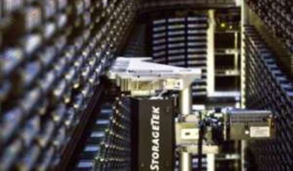 CERN: 100.000 de procesoare, 15 petabytes pe an