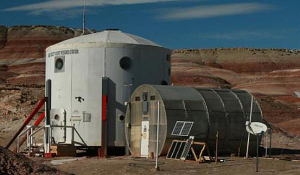 NASA isi pregateste echipajele pentru Marte