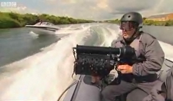 Arma revolutionara: anti-barca contraterorista