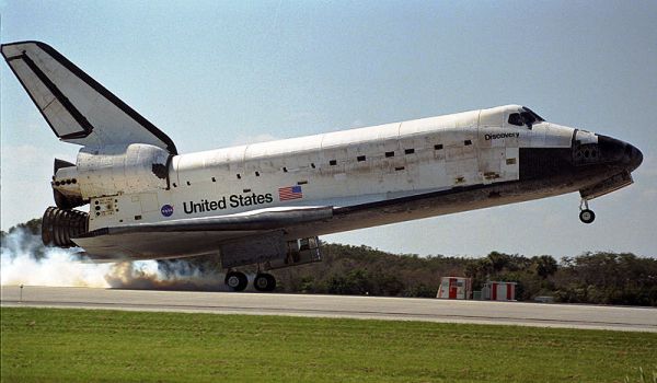 Cine vrea o naveta spatiala la mana a doua?