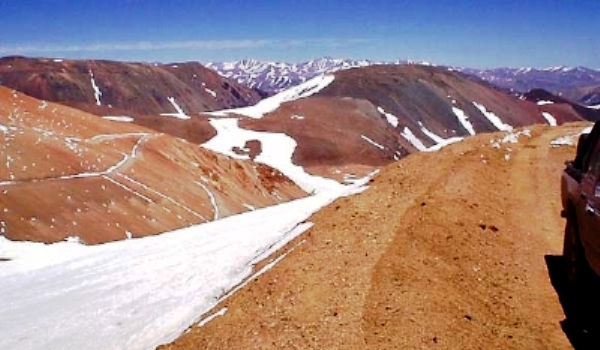 Argentina interzice explotarile miniere pe ghetari