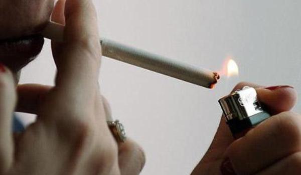 Fumatul afectează negativ memoria încă din tinereţe