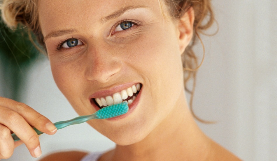 Igiena orală previne meningita