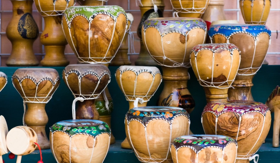 Istoria tobelor - o poveste ritmată