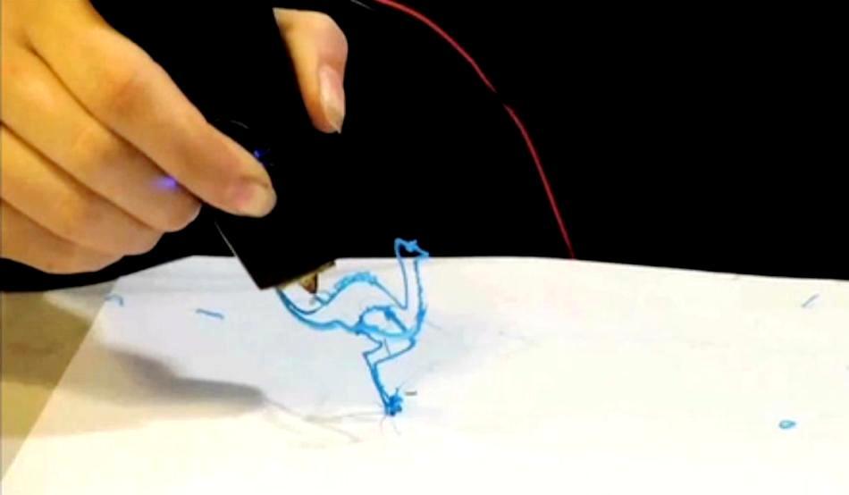Desenezi în aer şi obţii o sculptură 3-D! (VIDEO)