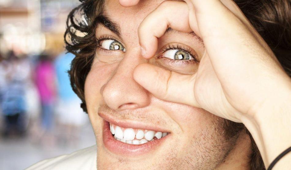 Faţa te trădează: ce spune chipul tău despre stilul de viaţă?