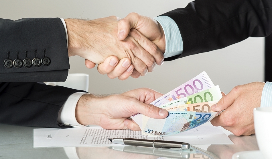 Cum poţi negocia un salariu mai mare? Cercetătorii au descoperit un ...
