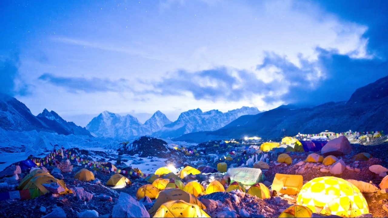 „Everest”: timelapse-ul care surprinde imagini din vârful lumii (VIDEO)