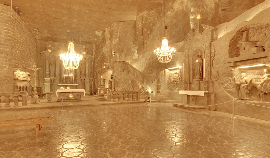 Cea mai spectaculoasă mină de sare din lume, monument UNESCO, poate fi ...