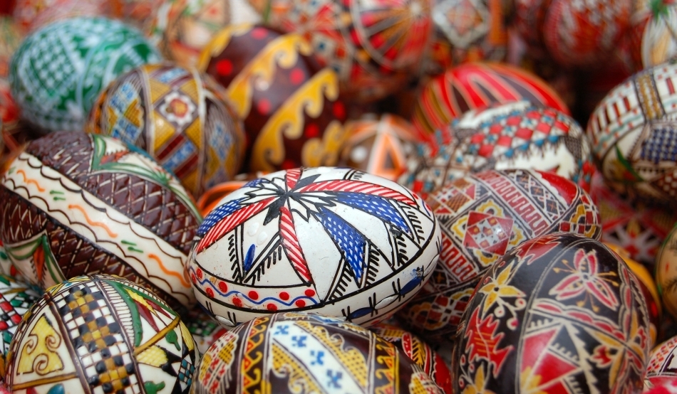Ce fac românii de Paşte? O cercetare arată că aproximativ 85% dintre ...