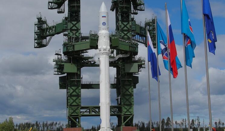 Rusia a lansat cu succes un nou model de rachetă spaţială, Angara, în ...