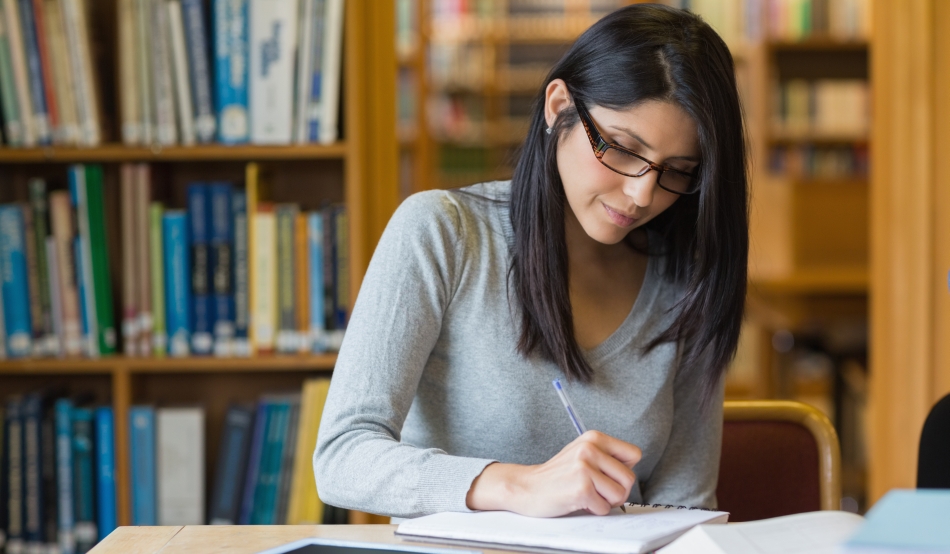 Cinci sfaturi simple despre cum să comunicaţi mai bine în scris