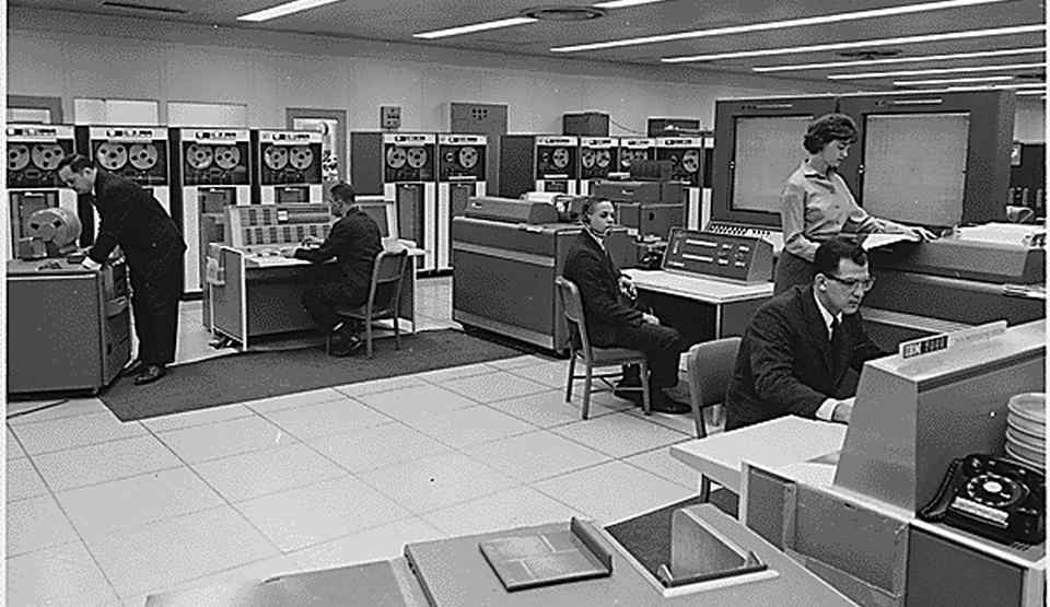 5 dintre primele computere care au făcut istorie - FOTO