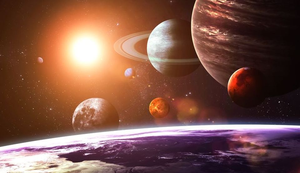 10 lucruri impresionante despre sistemul nostru solar. De ce Soarele ...