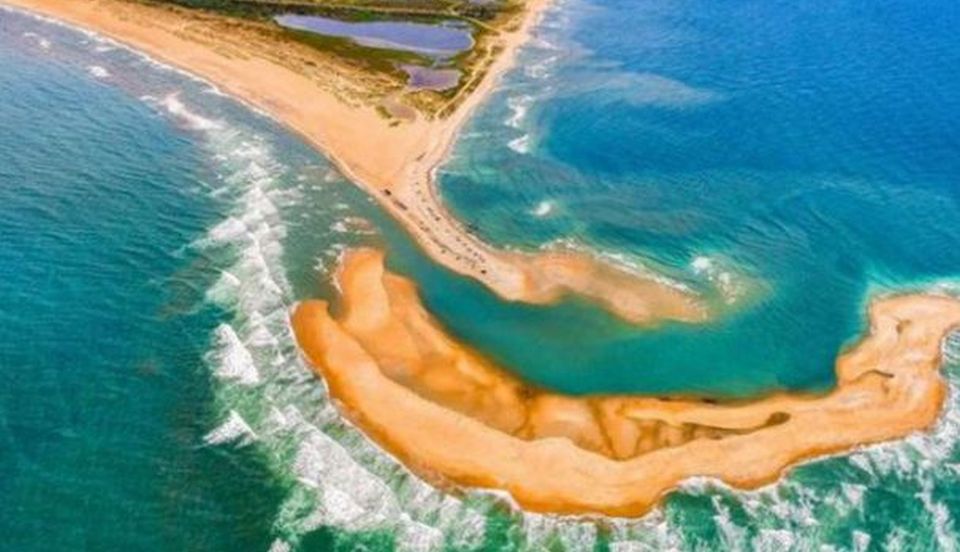 O nouă insulă misterioasă a apărut în zona Triunghiului Bermudelor ...