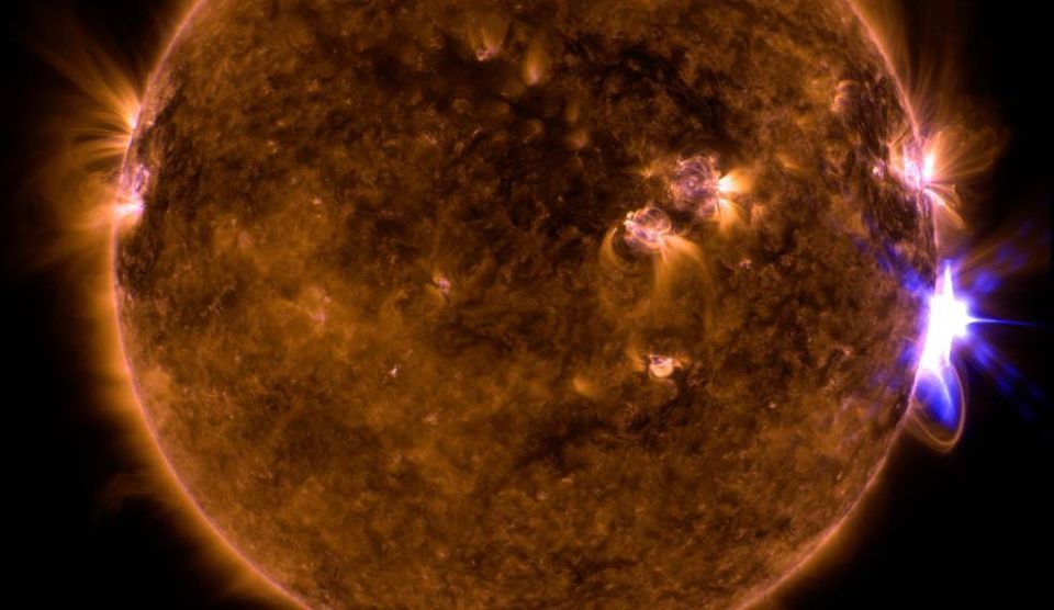 În decursul a şapte zile au avut loc şapte explozii solare nemaivăzute ...