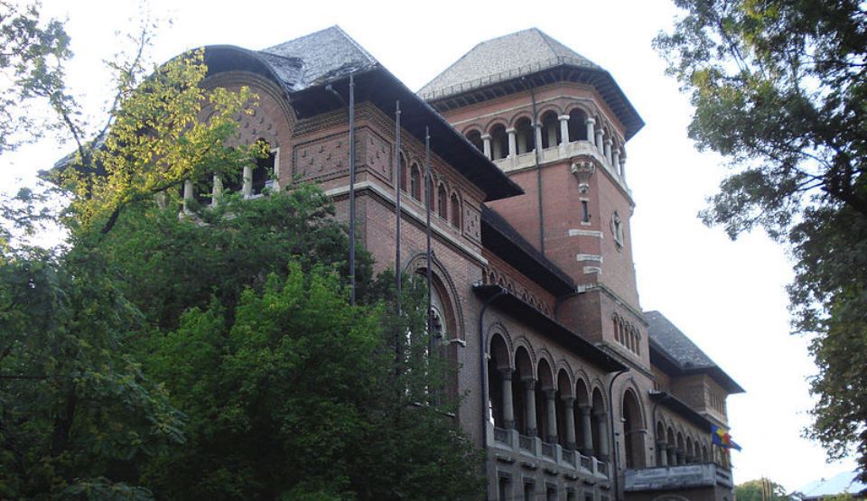 La Muzeul Ţăranului Român va avea loc expoziţia "călătorind cu cortul ...