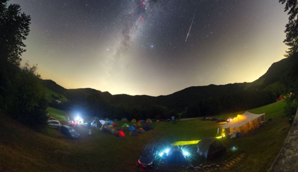 PERSEIDE 2018. Cea mai spectaculoasă ploaie de meteori are loc astăzi ...