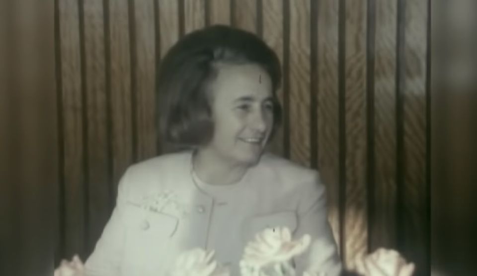 O publicaţie americană o prezintă pe Elena Ceauşescu ca fiind ”a doua ...