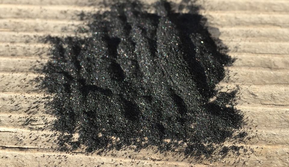 Beneficiile cărbunelui medicinal. Cum îl utilizăm