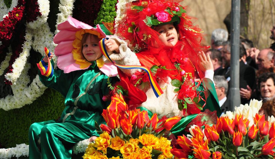 Simfonia Lalelelor, festivalul dendro-floricol de la Piteşti - 100 de ...
