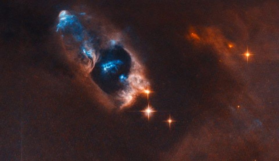 Obiectele albastre din spaţiu, înregistrate de telescopul Hubble. Care ...