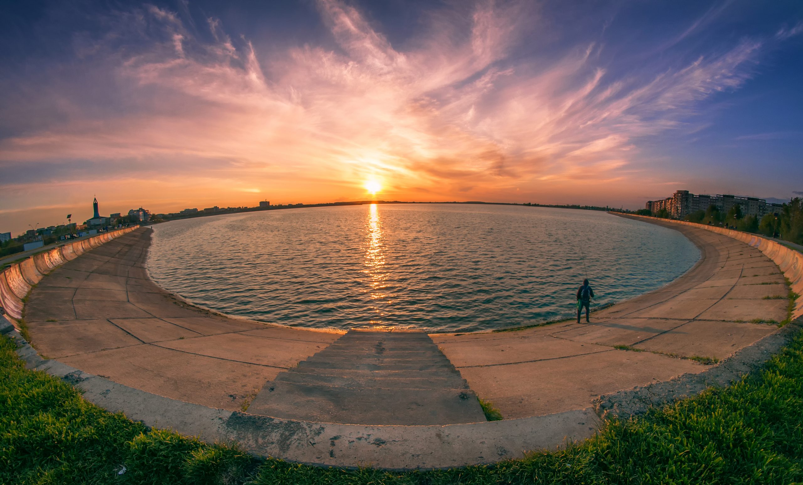 Festival al baloanelor cu aer cald, deasupra Insulei Lacul Morii din ...