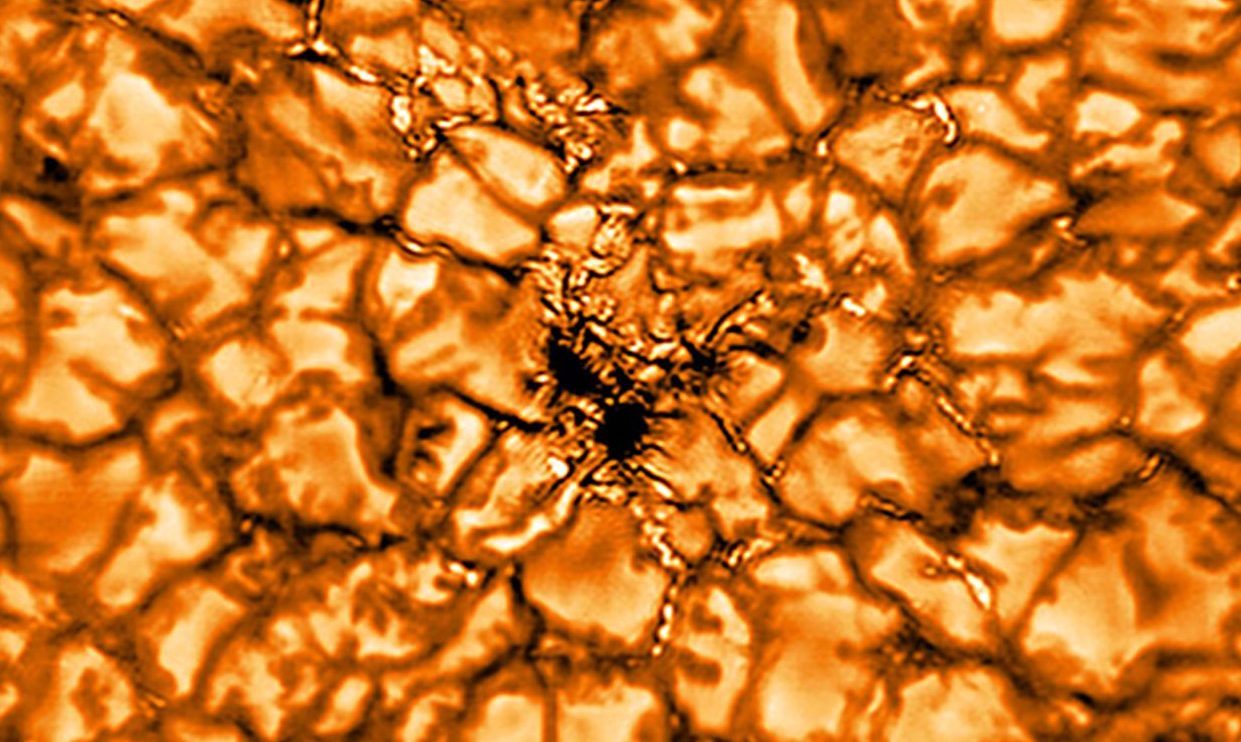 Noi imagini spectaculoase dezvăluie structura Soarelui