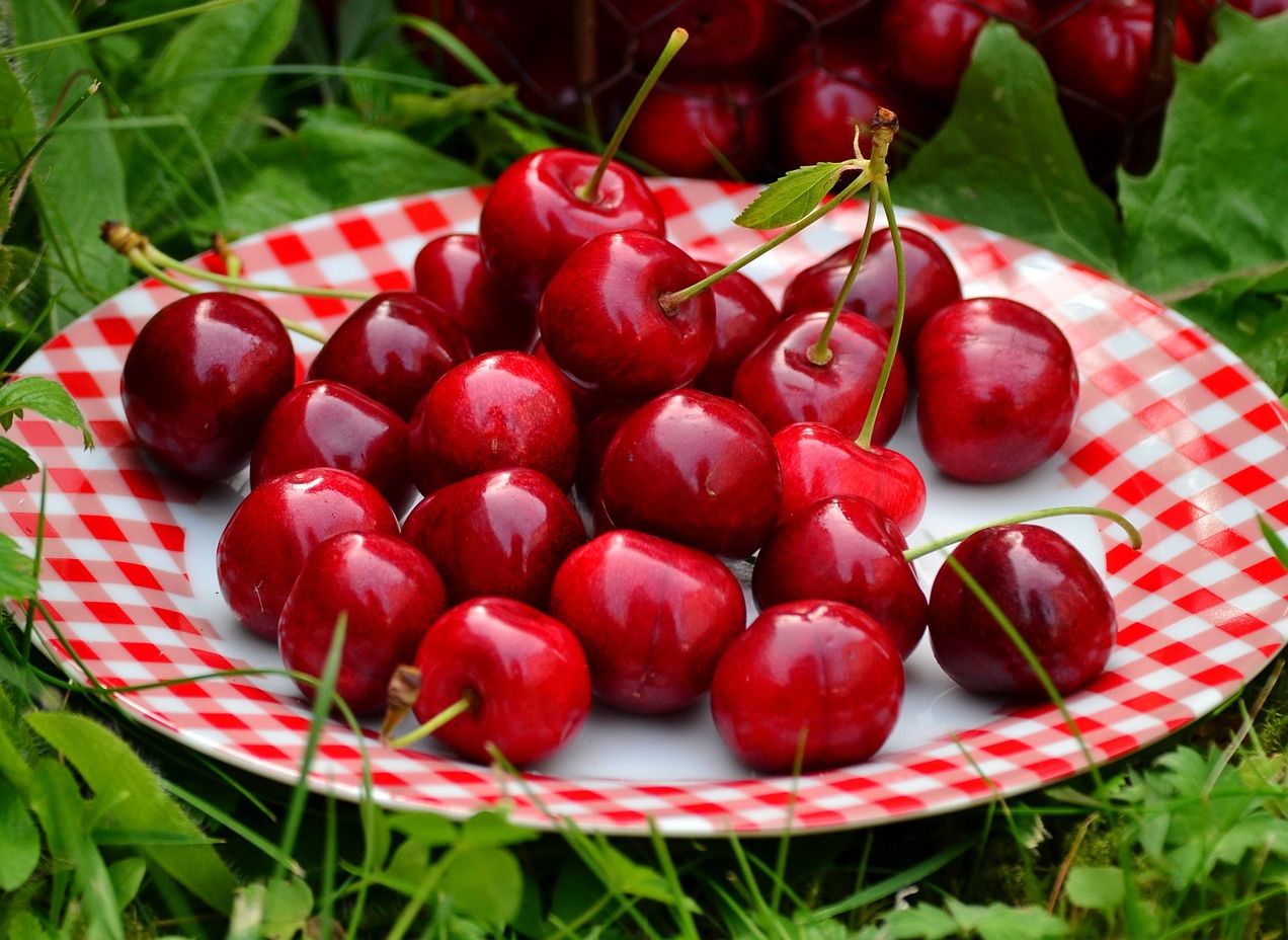 De ce nu sunt cireşele recomandate copiilor sub doi ani