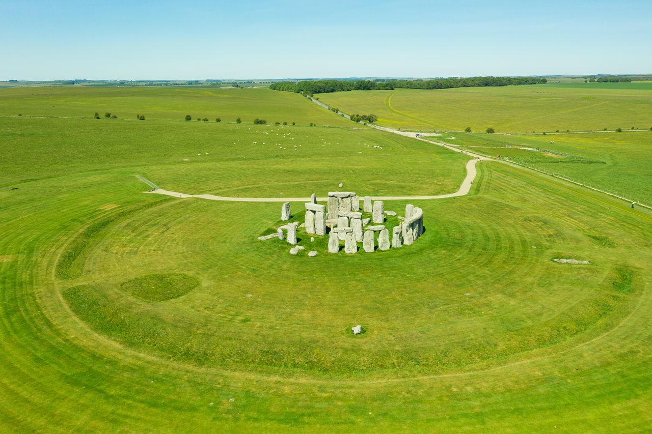 A fost Stonehenge un calendar preistoric? Un studiu susține că nu