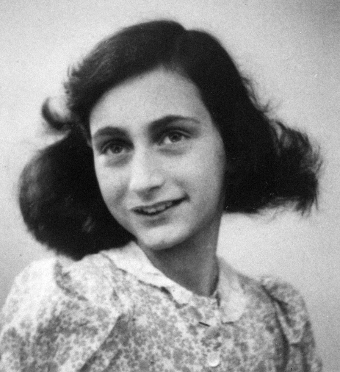 Cel care a trădat-o pe Anne Frank și familia sa, în sfârșit identificat
