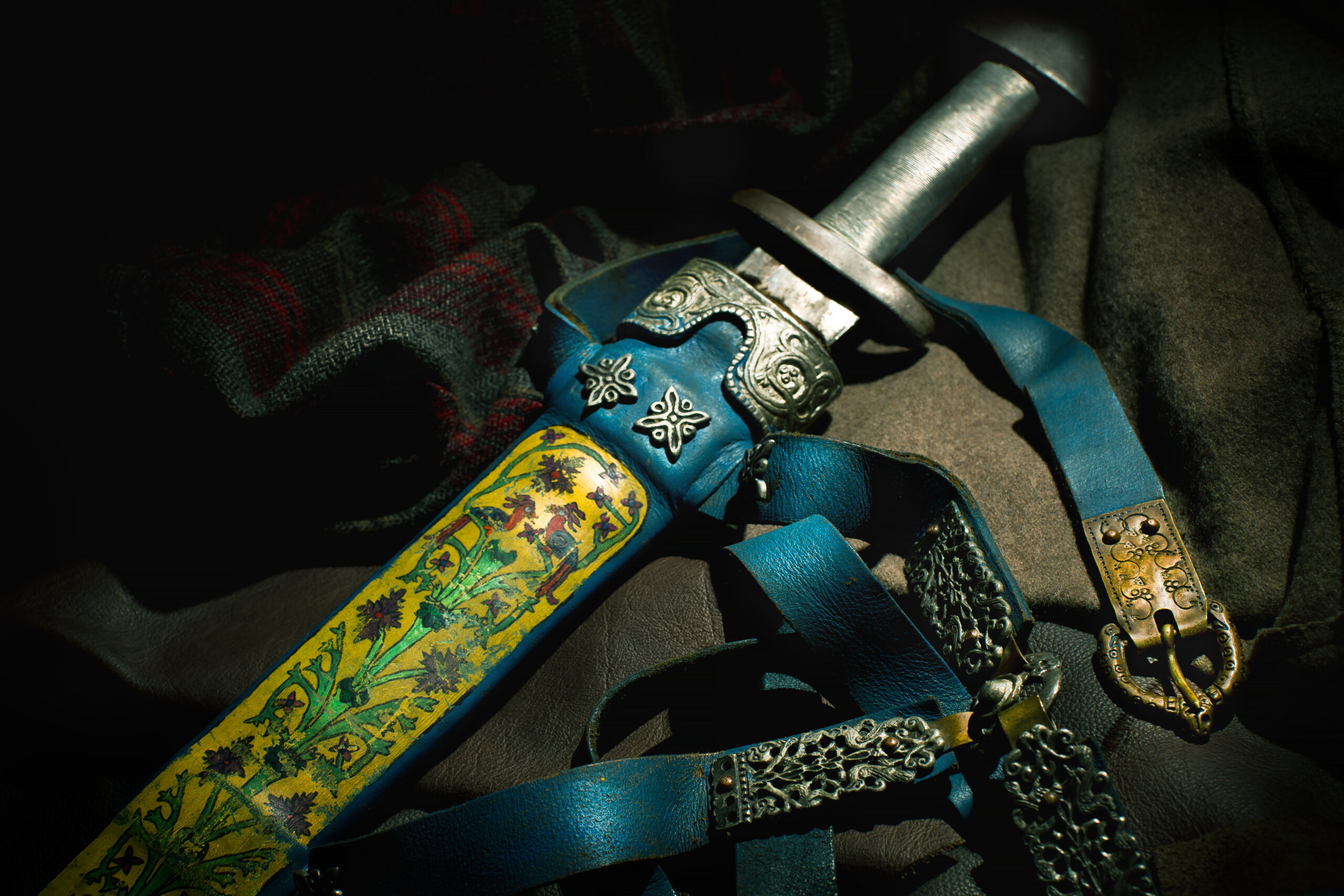 Descoperirea unei săbii vikinge dezvăluie noi indicii despre ...