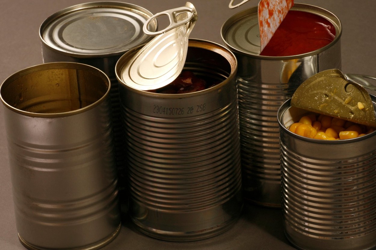 Caz de botulism la un copil de 7 ani din Suceava. Ce a mâncat?