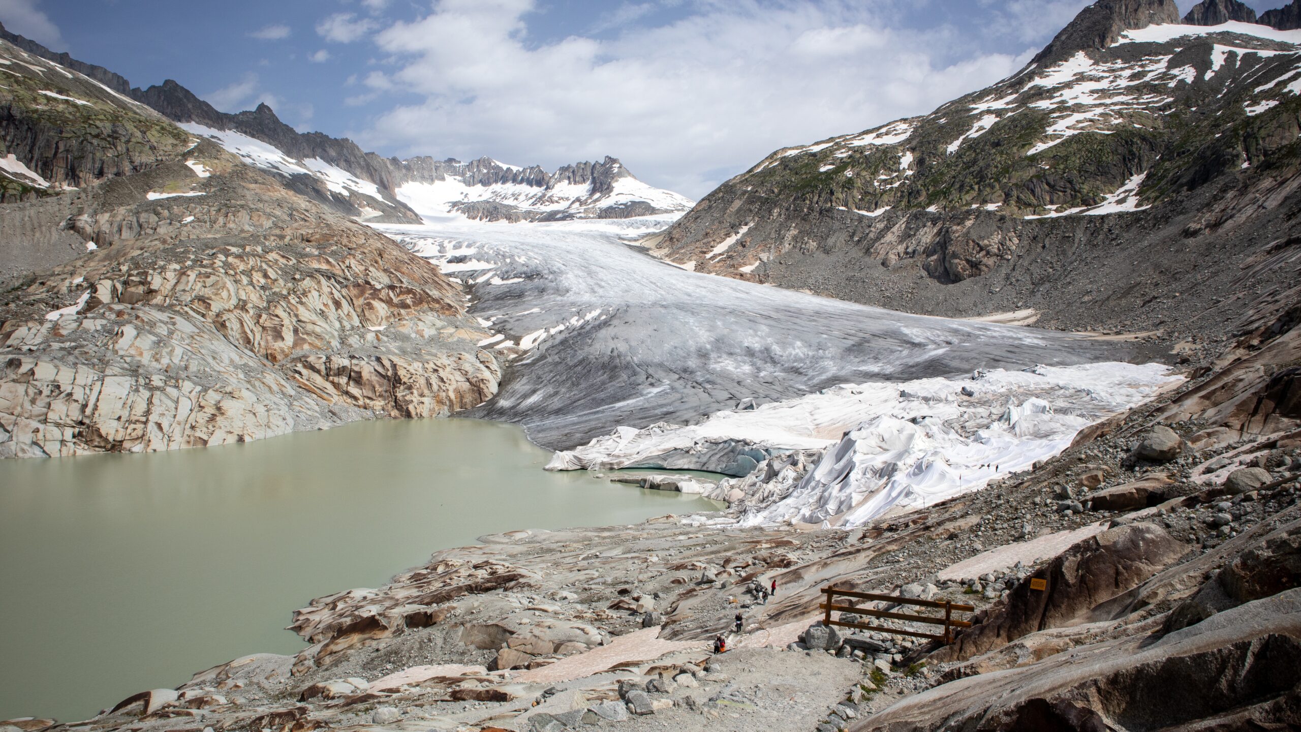Ghețarii elvețieni trec prin cea mai mare rată de topire din istorie