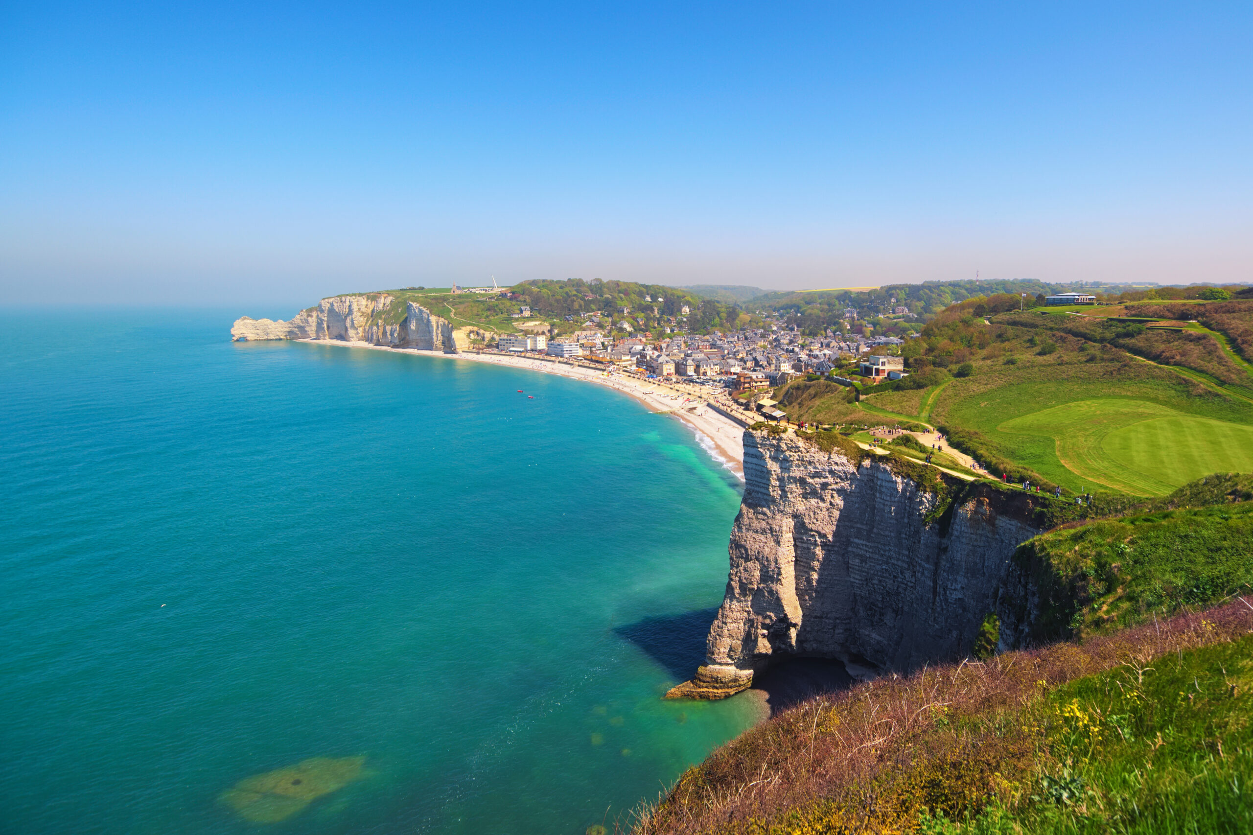 Un britanic a supraviețuit timp de mai multe zile agățat de o ...