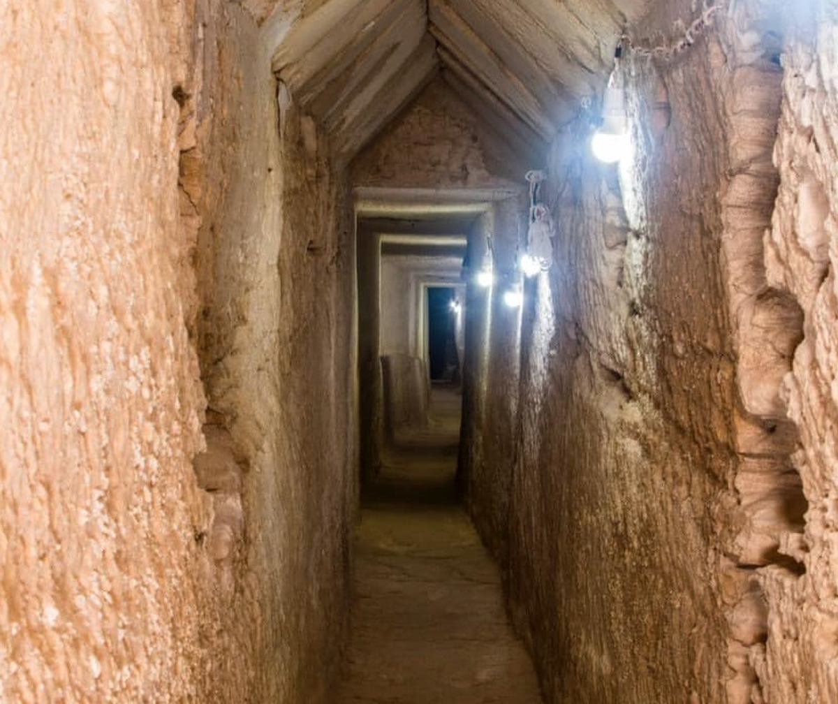 Arheologii au descoperit un tunel antic, care ar putea duce la ...