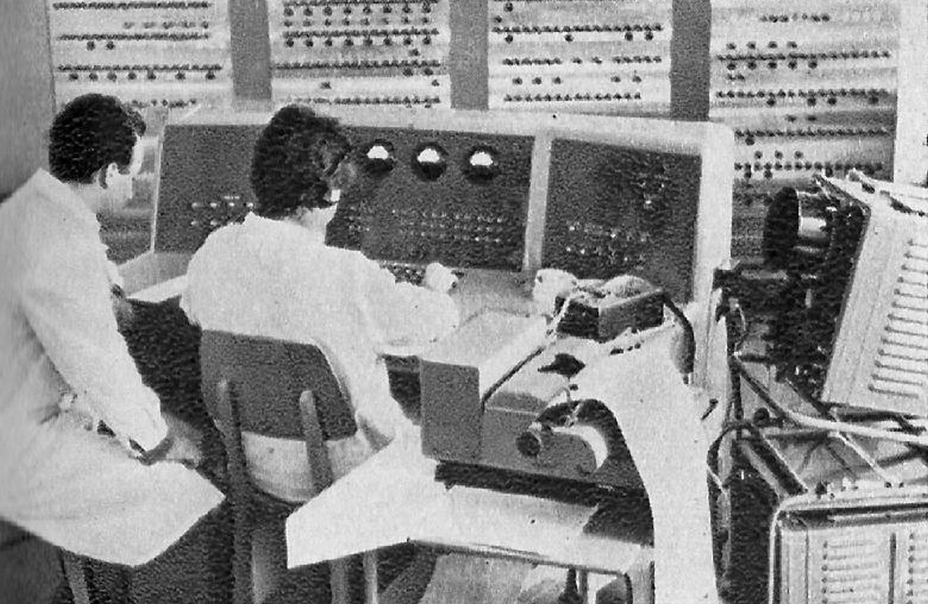 Primele calculatoare create de un român