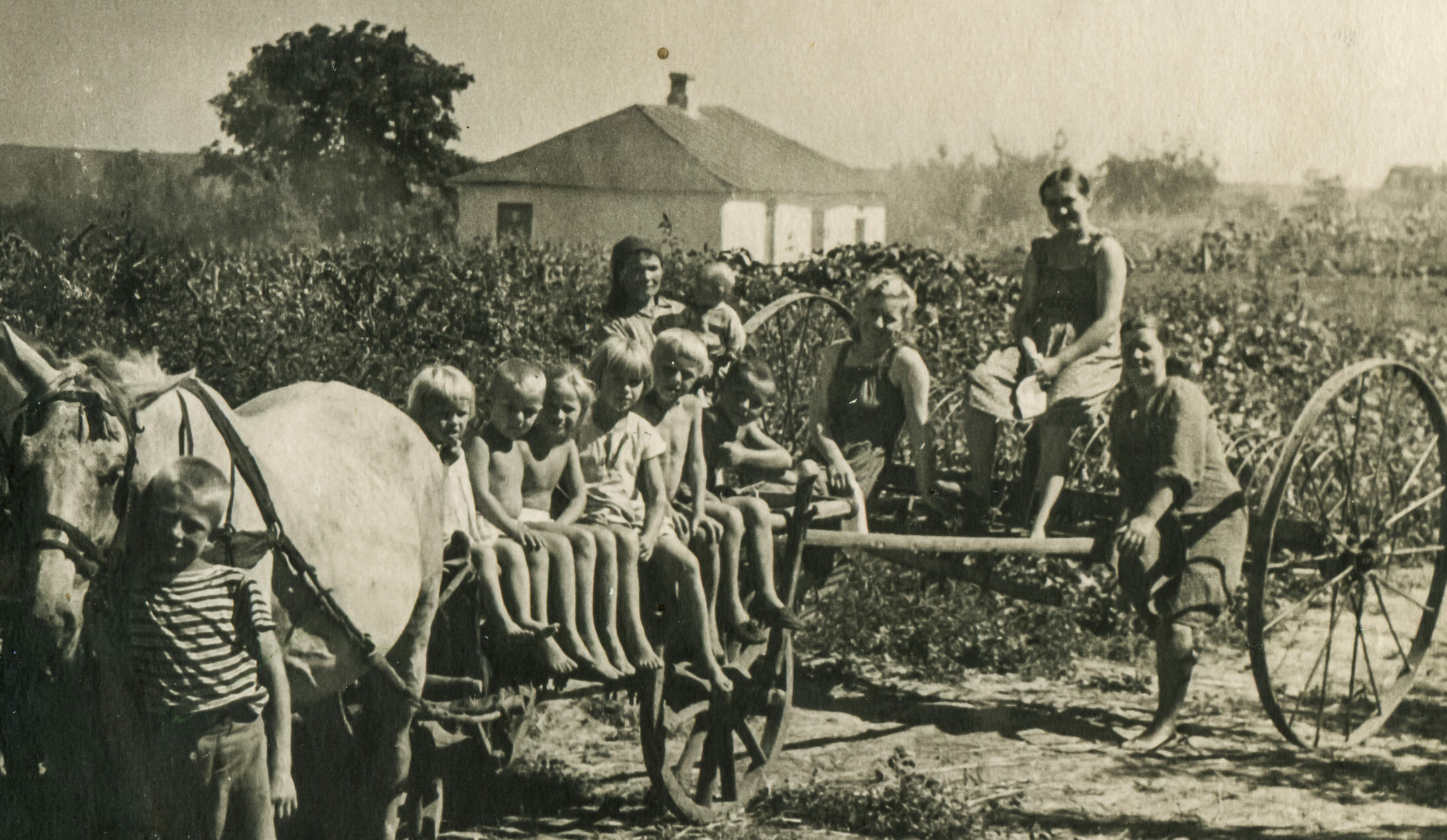 Valentina Vassilyeva, mama cu cei mai mulți copii din lume?