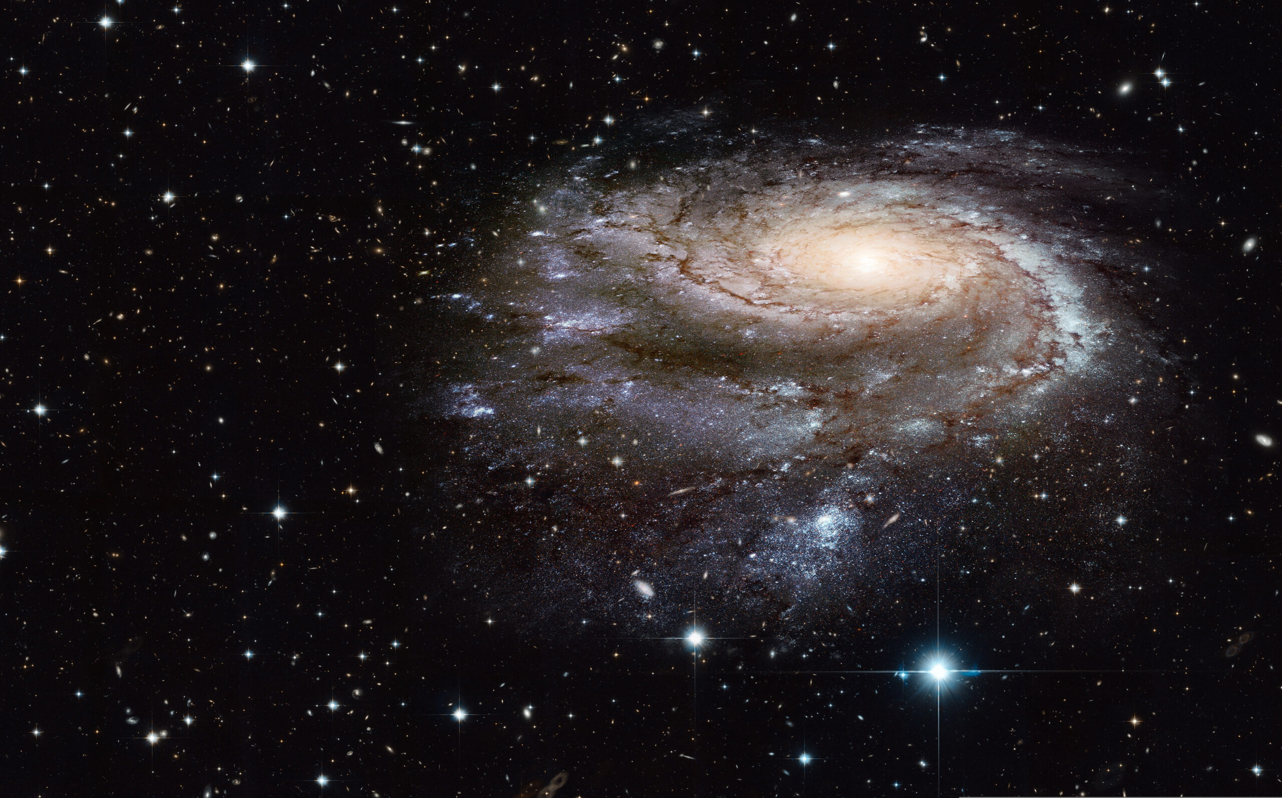 Noi măsurători sugerează că galaxia Calea Lactee ar avea altă formă ...