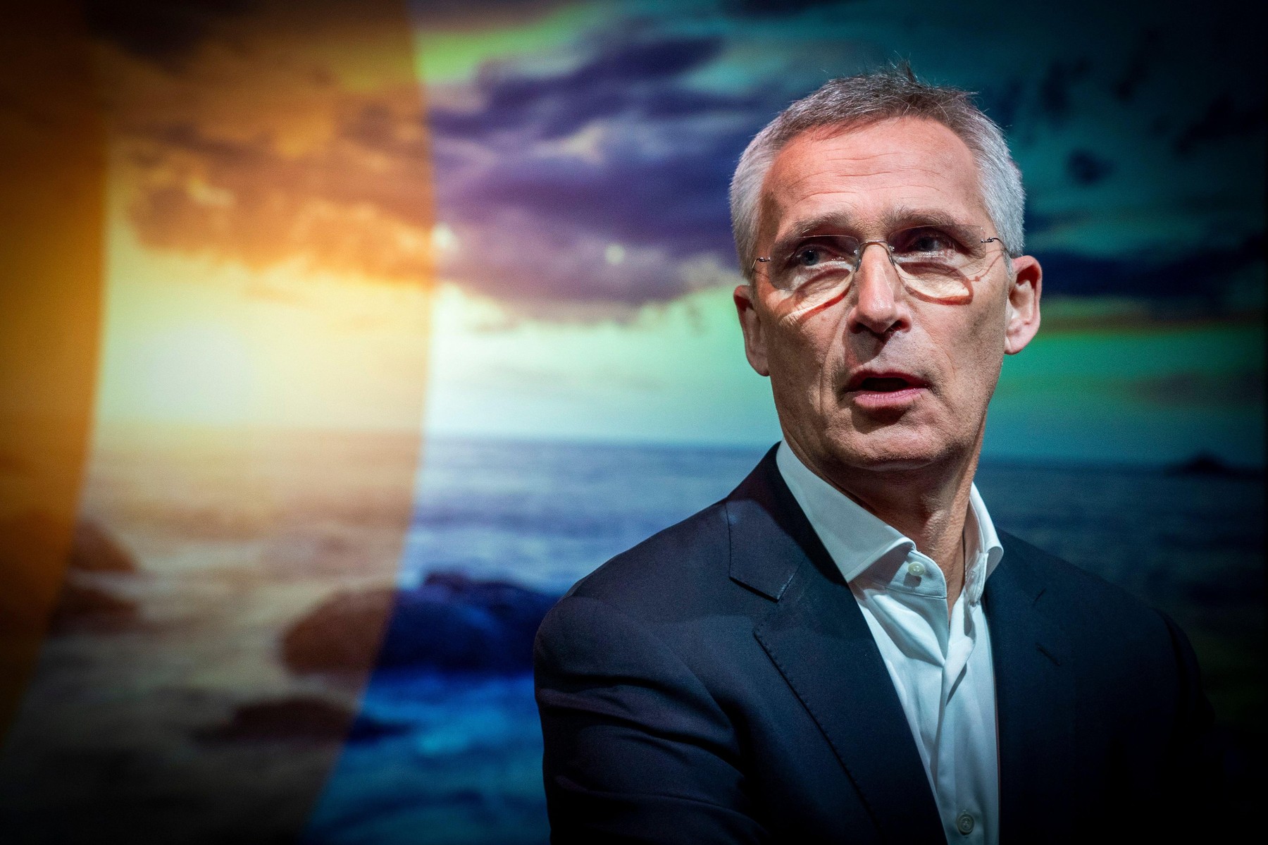 Jens Stoltenberg a confirmat retragerea de la conducerea NATO