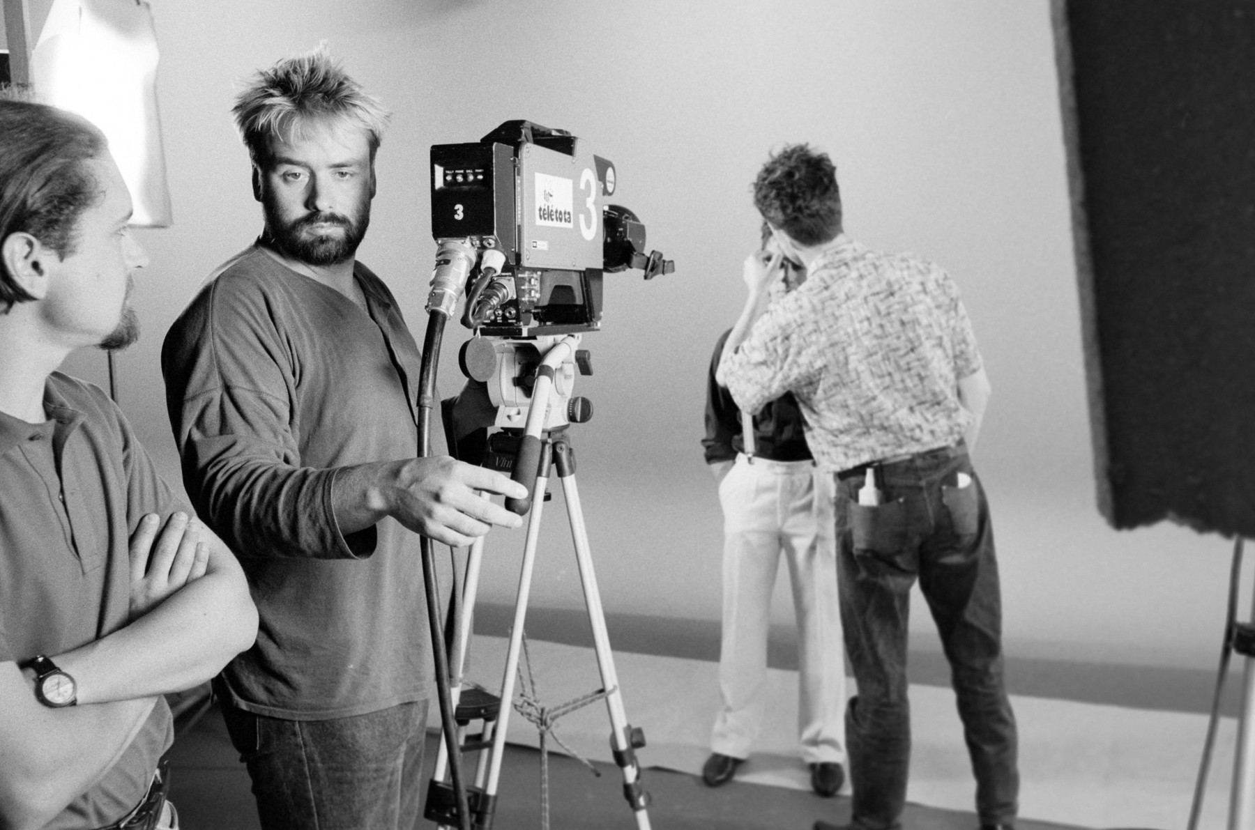 Luc Besson, regizorul cu soții frumoase. „Cred că avem o noțiune ...