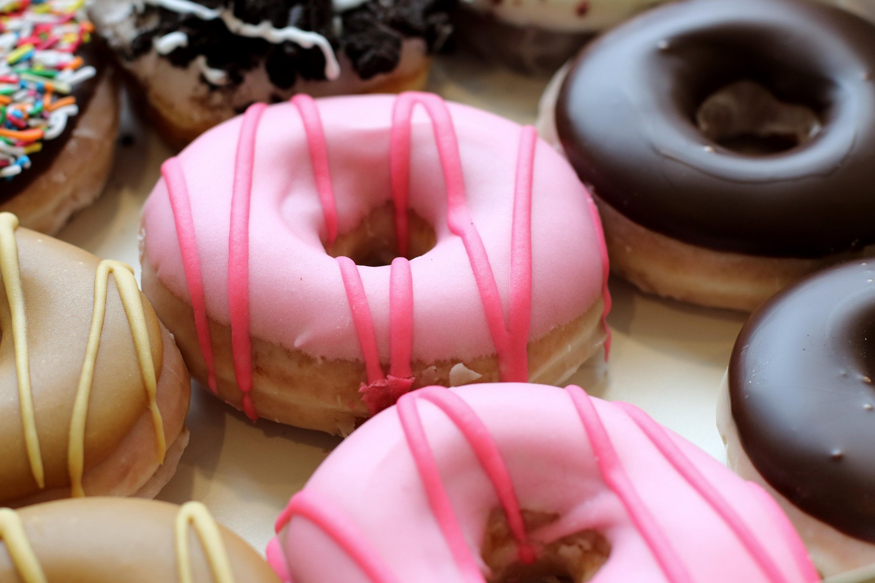 O femeie a furat un camion plin cu 10.000 de gogoși