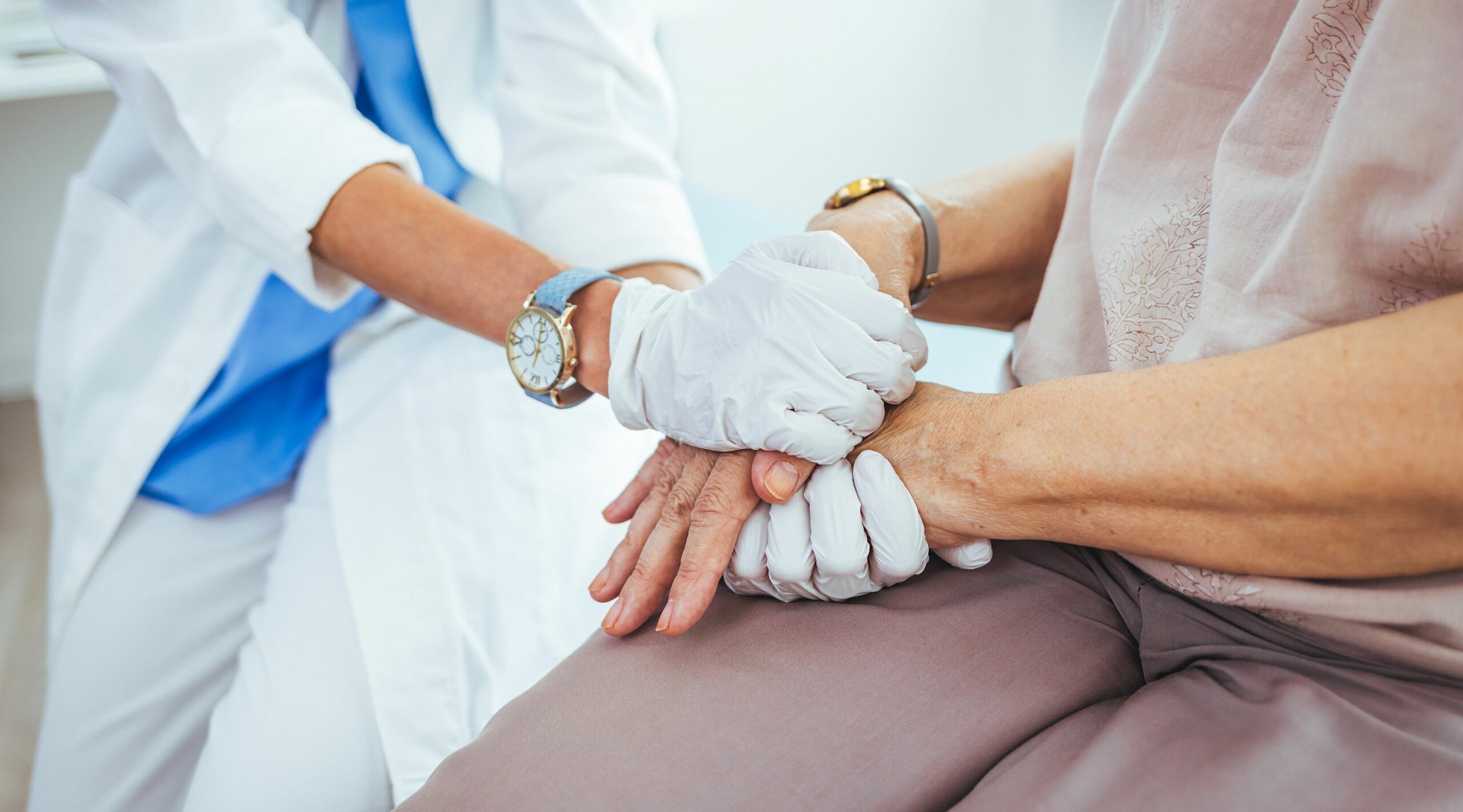 De ce lupus și alte boli autoimune afectează mai multe femei decât bărbați?