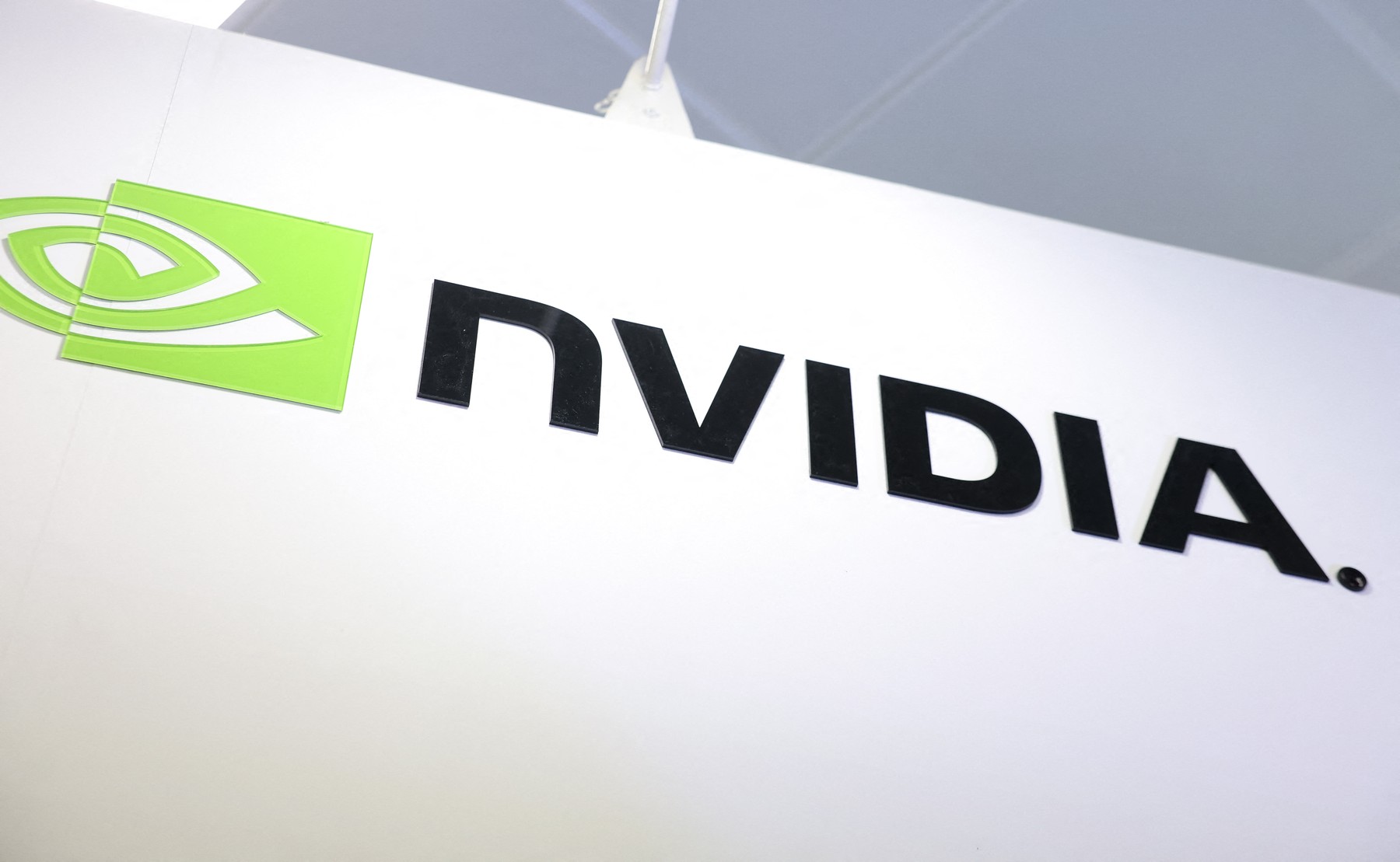 Nvidia a depășit Apple! Este a doua cea mai valoroasă companie din lume