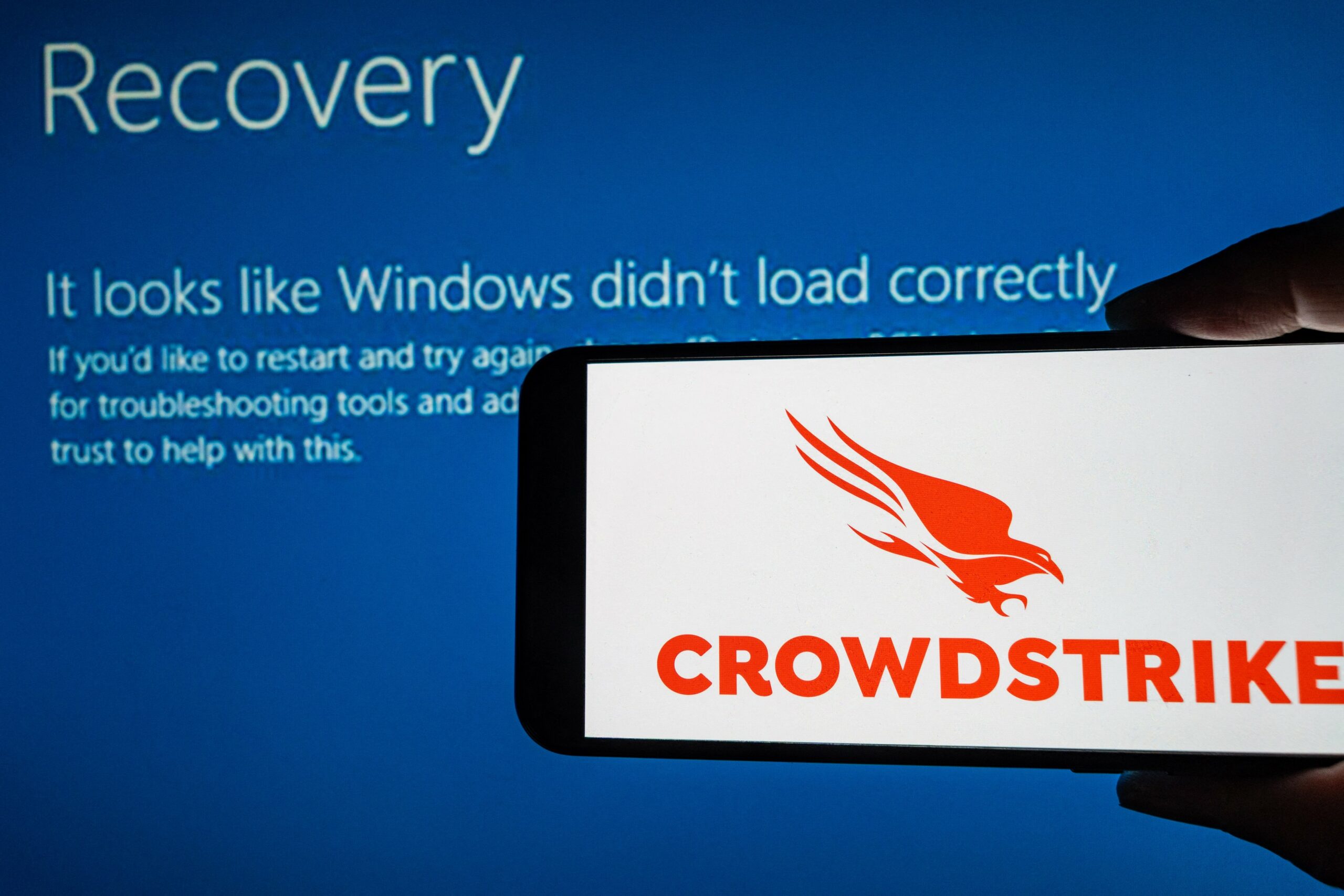 Cât a costat criza provocată de Crowdstrike? 8,5 milioane de PC-uri au ...