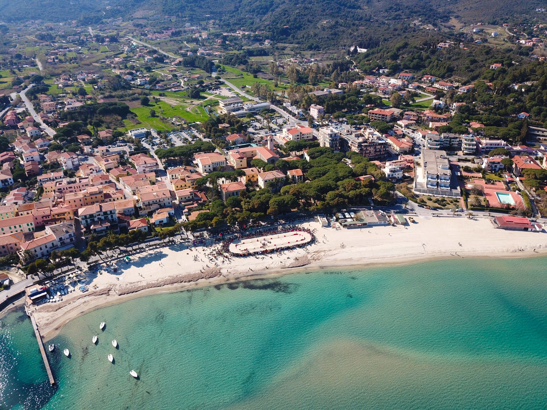 Test de cultură generală. Care este diferența dintre mare și ocean?