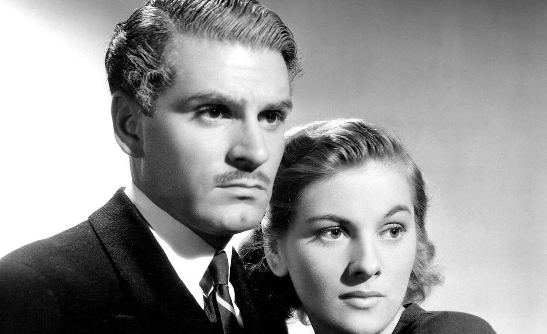 Laurence Olivier, unul dintre cei mai mari actori ai secolului XX ...