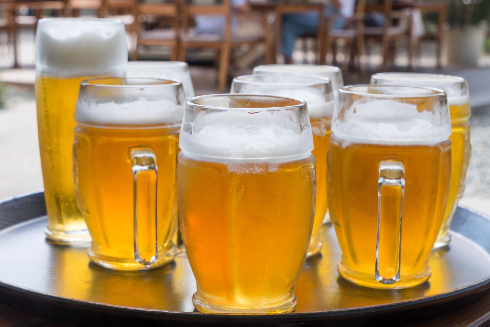 „Ipoteza beției”: Să fie alcoolul cel care a dus la ascensiunea ...