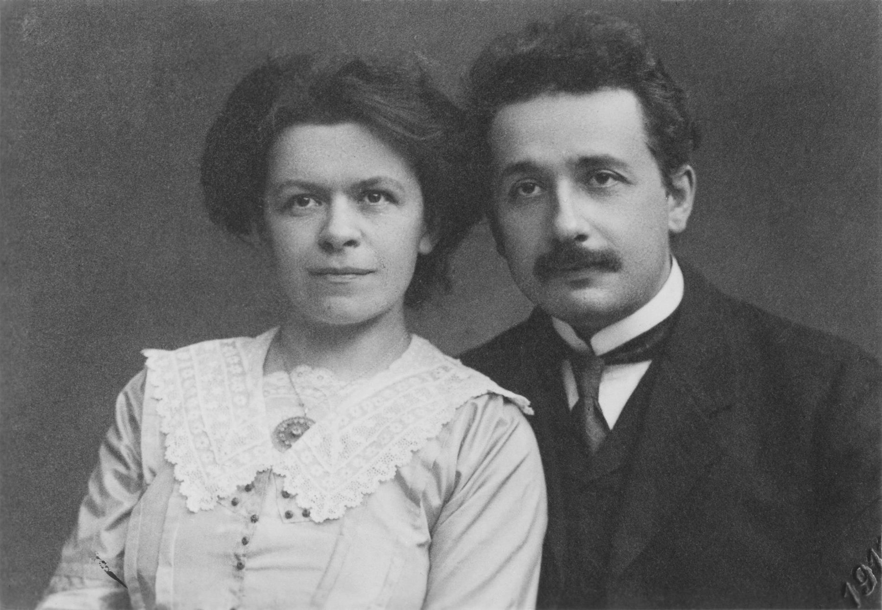 Geniul din umbră: Cine a fost Mileva Marić, femeia care a gândit ...